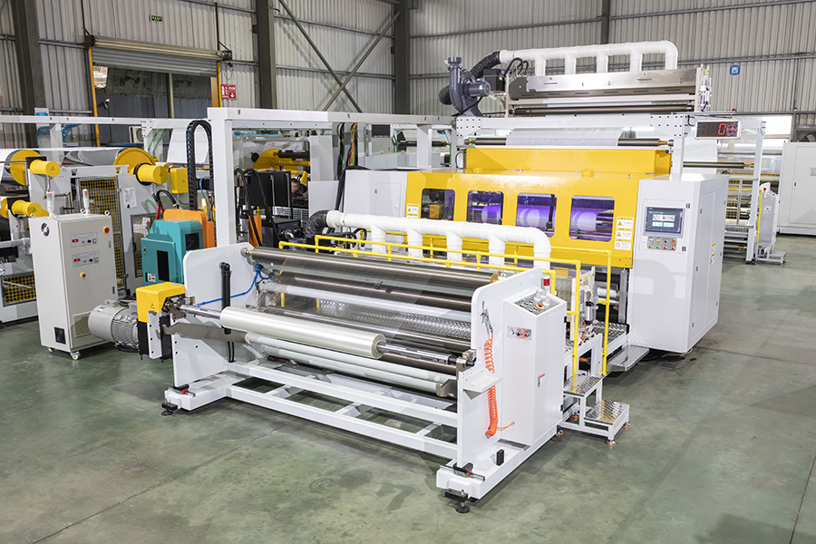 China NTH2600 Multi-function Hot Melt Ahesive Anilox Coating & Laminating Machine manufacturers ...